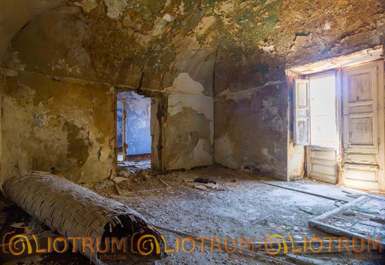Poggioreale, paese fantasma – Paese abbandonato – Il primo sito urbex ...