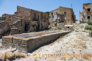 Poggioreale, paese fantasma – Paese abbandonato – Il primo sito urbex ...