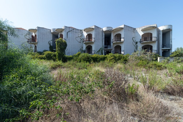 Motel Garbage – Albergo abbandonato – Il primo sito urbex in Sicilia