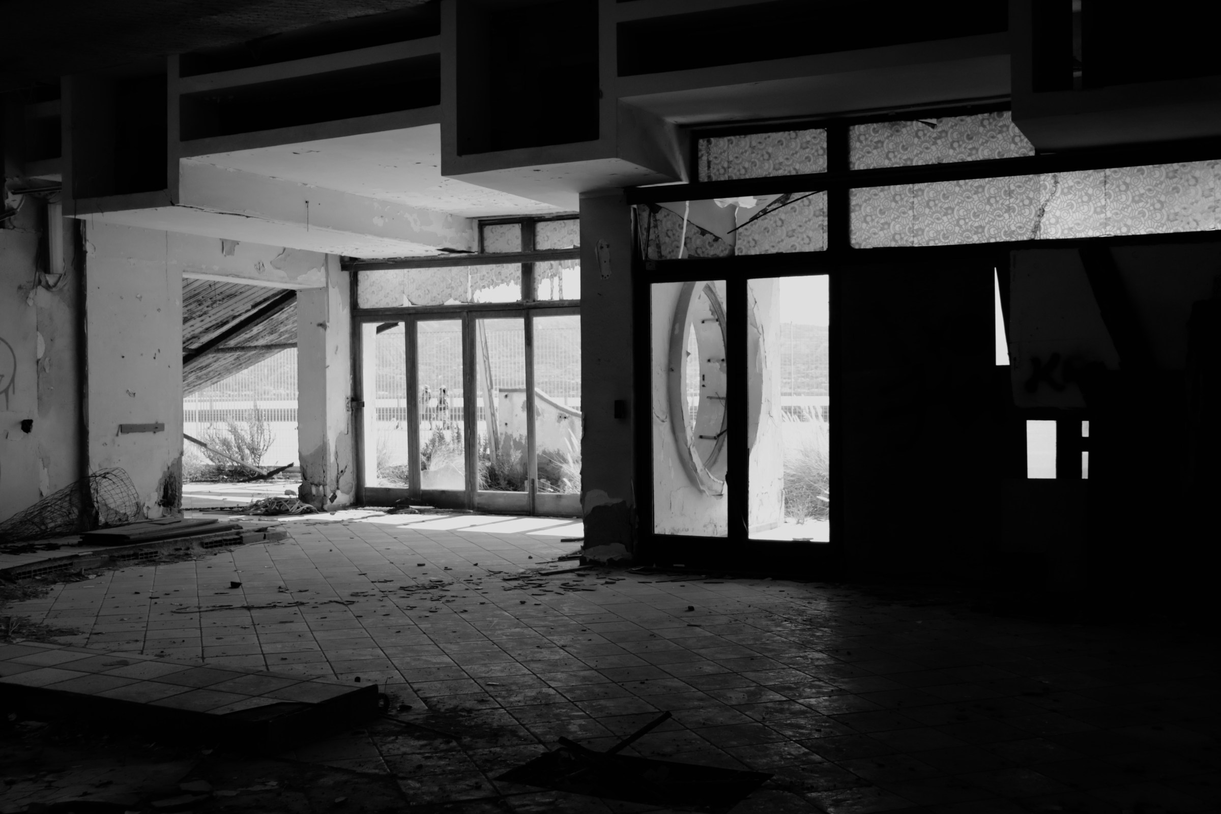 Motel Garbage – Albergo abbandonato – Il primo sito urbex in Sicilia